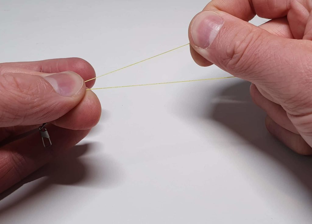 Clinch-Knoten mit Doppelschlaufe binden lernen | Angelmagazin.de